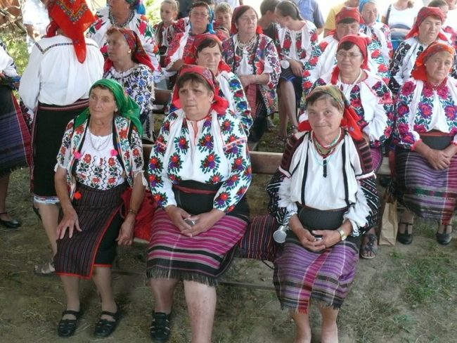 New flag and coat of arms fuels Csango national identity