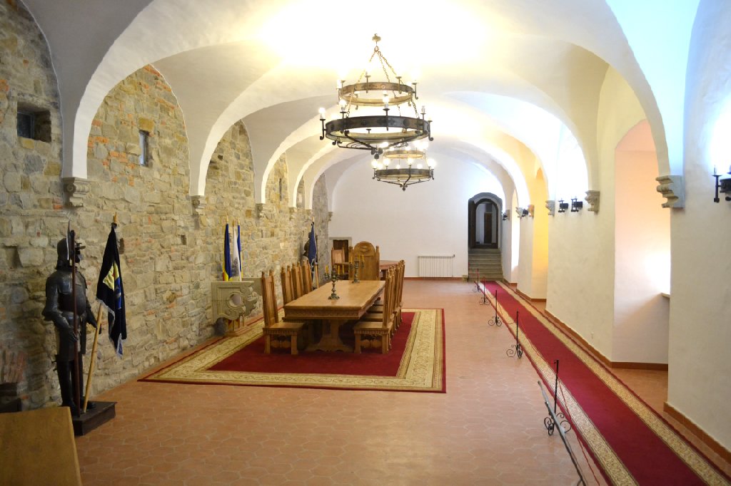 Jewels and clothing of Transylvanian nobles on exhibit at Fagaras Fortress