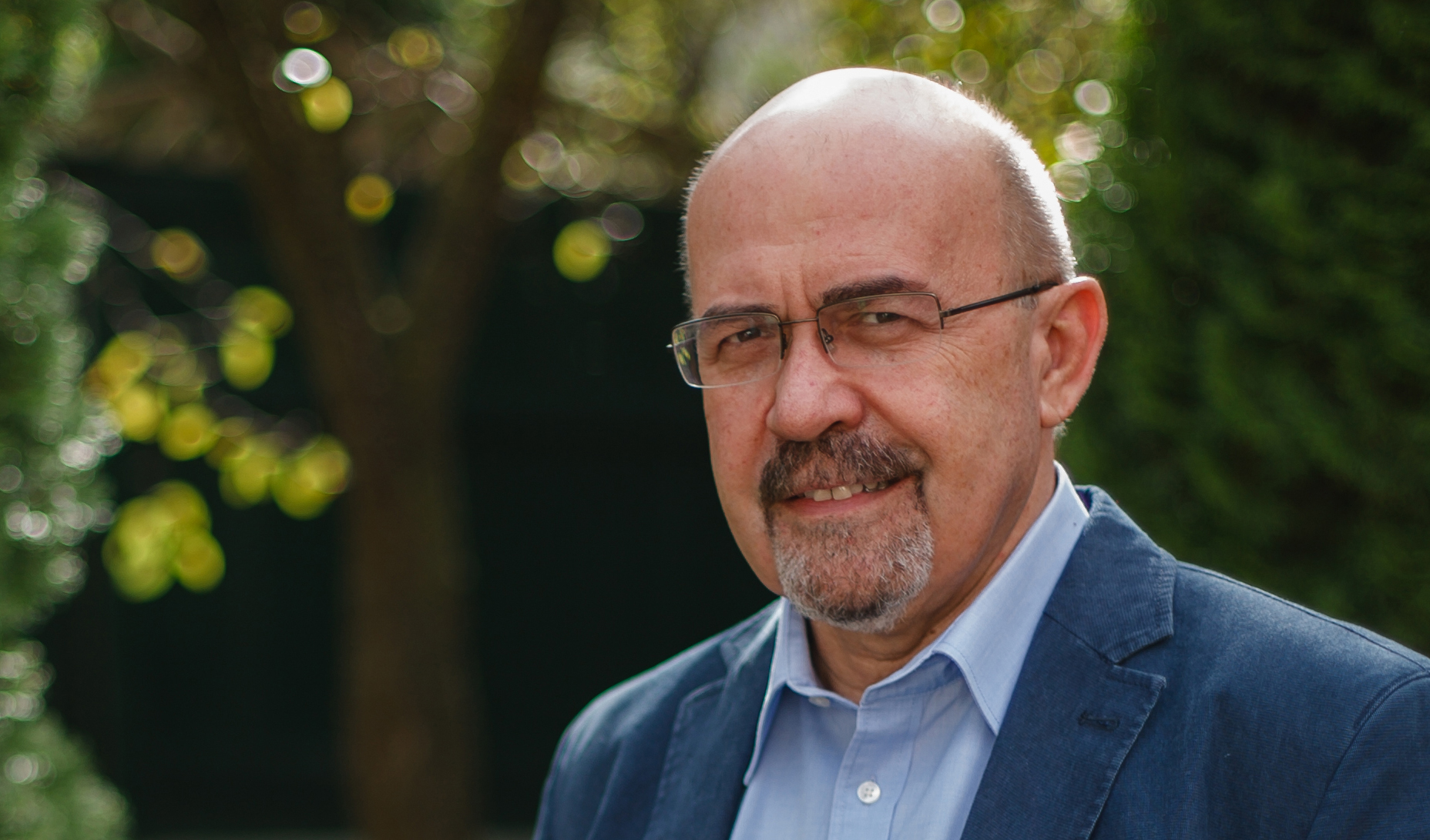 INTERVIEW - Politician or poet? Béla Markó on his recent award ...